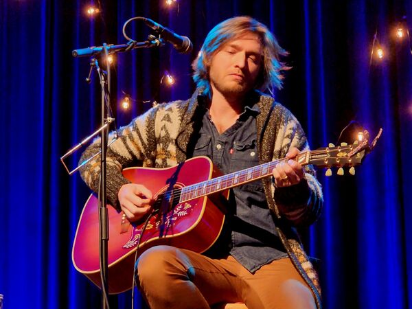 Tyler Lyle - The Midnight Wiki